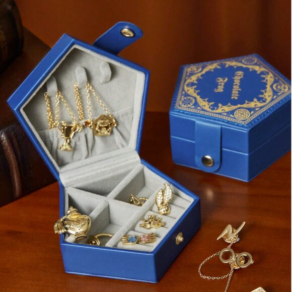 Warner Bros. | Jewelry | Harry Potter Chocolate Frog Jewelry Box Nwt ...